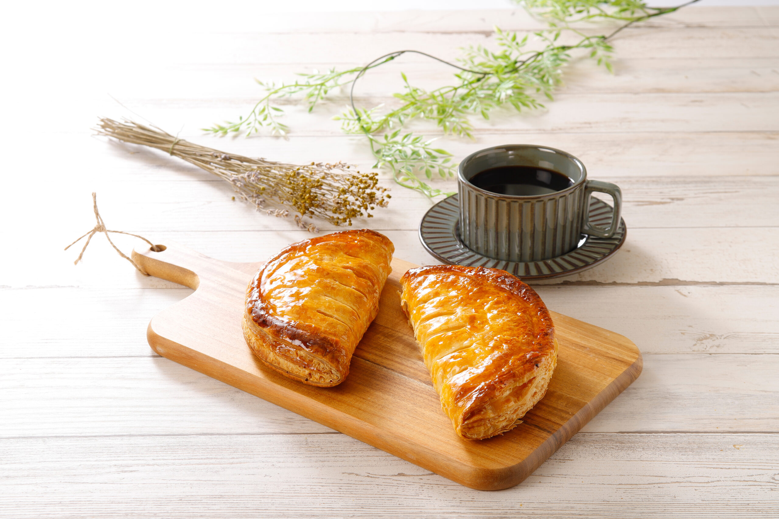 ホーム - 焼きたてチーズケーキのお店 ず〜ち